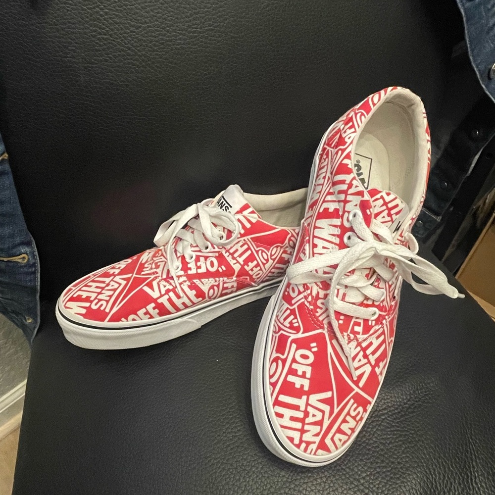 Vans Red And White Otw Logo Shoes - Gem